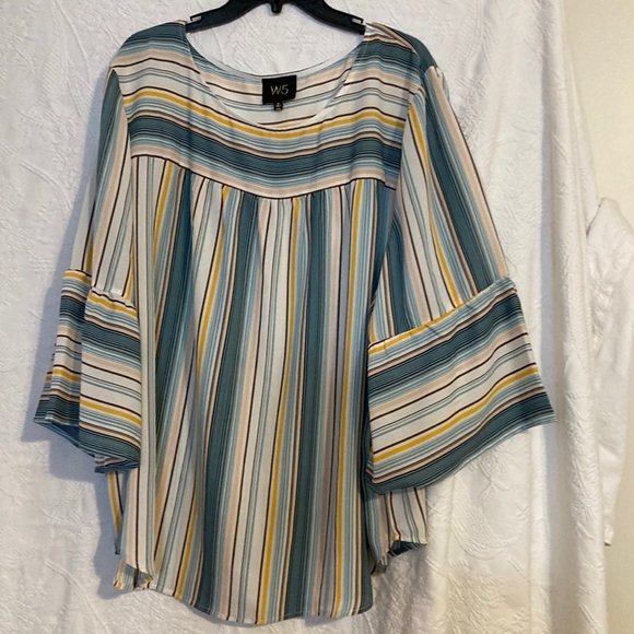 W5 | Tops | 3x Multi Colored Stripes Flare Arms | Poshmark